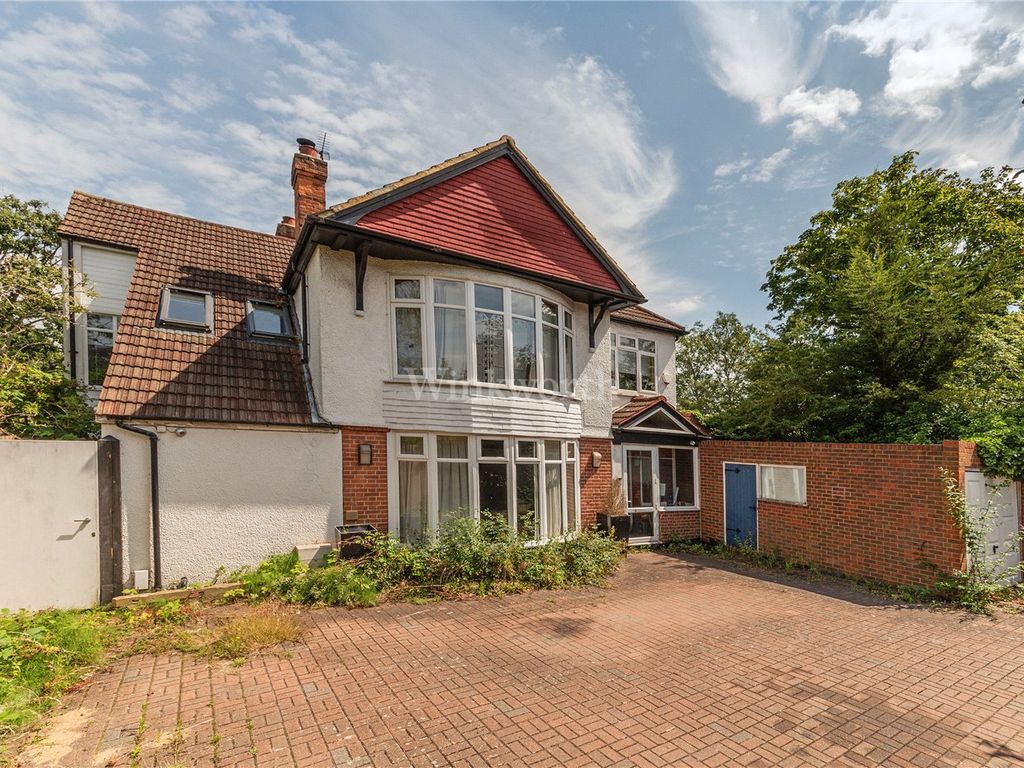 3 bed detached house for sale in Cator Road, London SE26, £1,100,000 ...