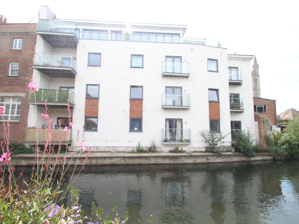 1 bed flat for sale in Nicholas Wharf, West Mills, Newbury RG14 - Zoopla