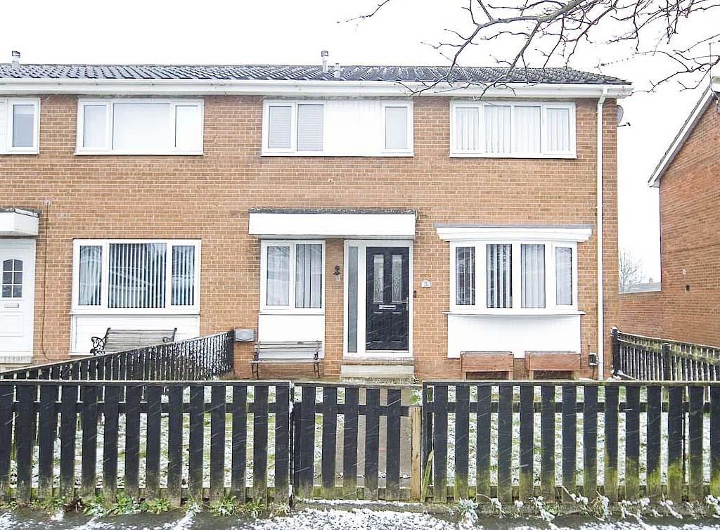 3 Bed Property For Sale In King Oswy Drive Hartlepool Ts24 £119 950