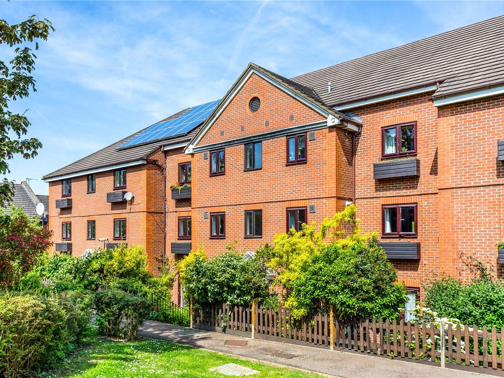 2 bed flat for sale in St. Stephens Court, 10 Mayfield Road, London N8 ...