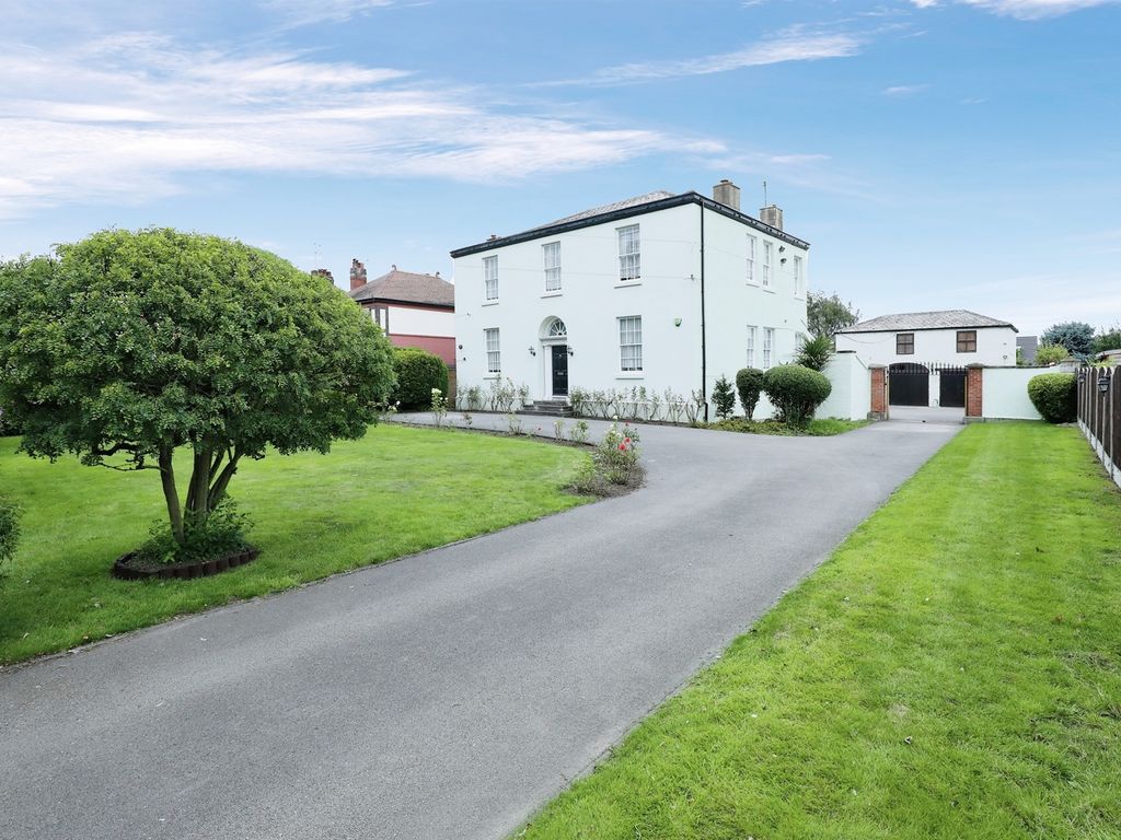 5 bed detached house for sale in Welham Road, Retford DN22, £795,000 ...