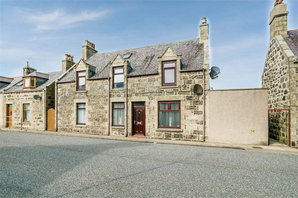 4 bed flat for sale in High Street, Sandhaven, Fraserburgh AB43 - Zoopla