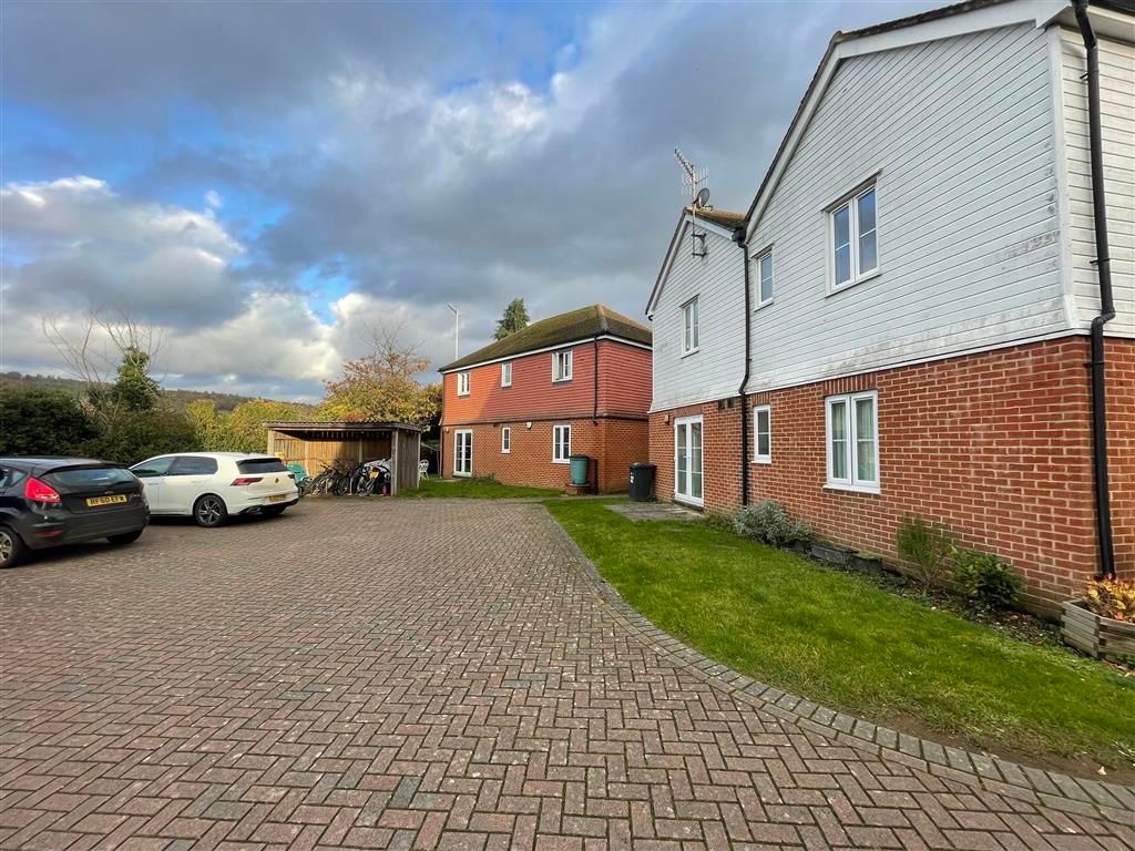 2 bed maisonette for sale in Pathfields, Shere, Guildford, Surrey GU5 ...