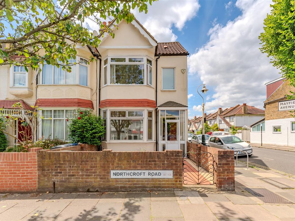3 bed end terrace house for sale in Northcroft Road, London W13, £ ...