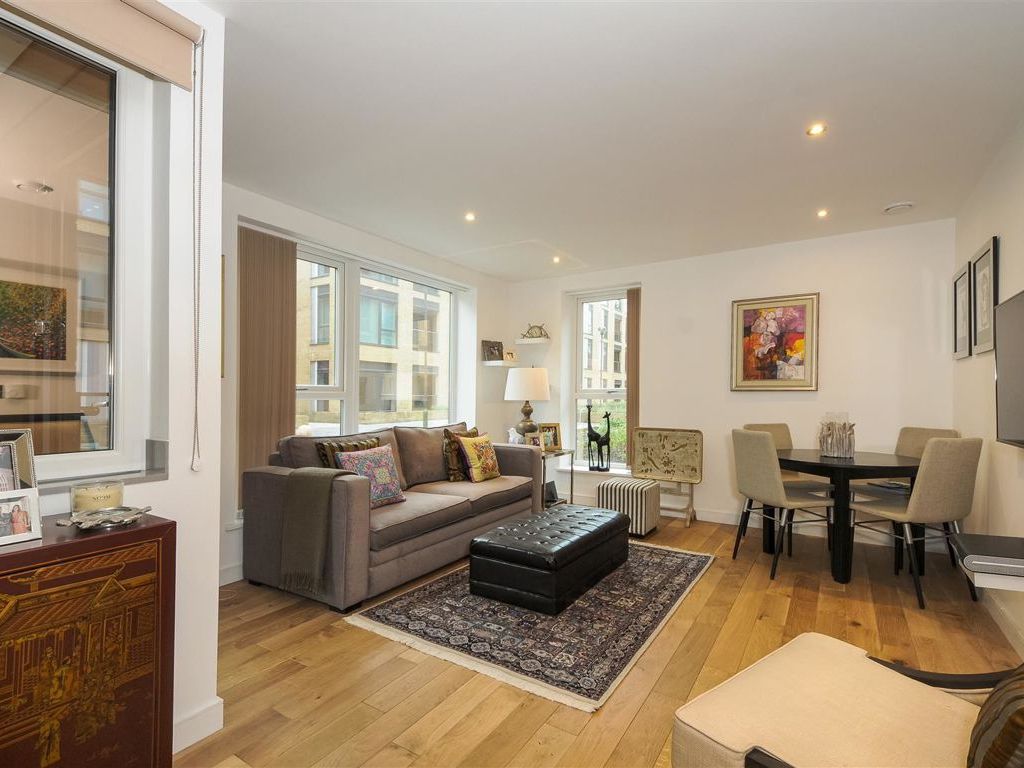 1 bed flat to rent in Eltringham Street, London SW18, £1,925 pcm - Zoopla