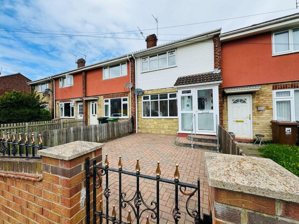 2 Bed Terraced House For Sale In Jones Road Hartlepool Ts24 £85 000