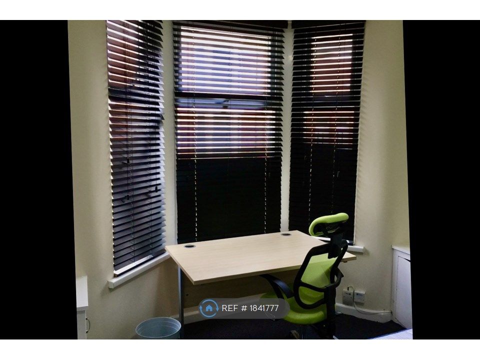 6 bed terraced house to rent in Empress Road, Liverpool L7, £2,730 pcm ...