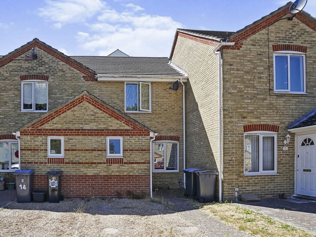 3 Bed Terraced House For Sale In St Bartholomews Close Dover Ct17