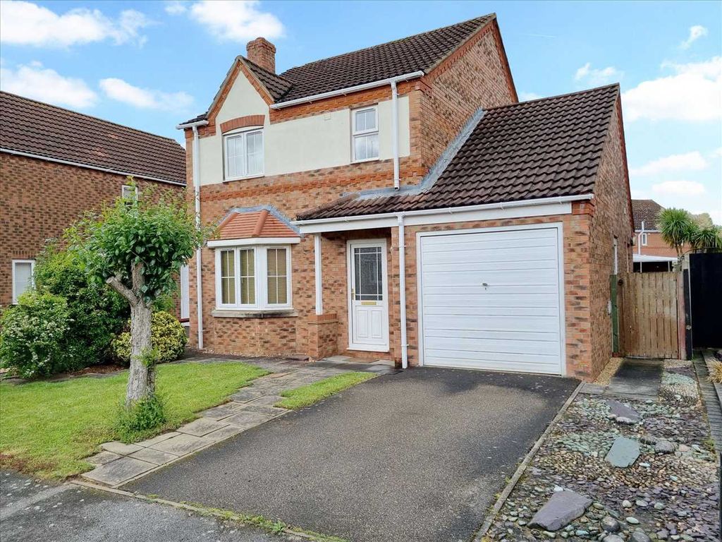 3 bed detached house for sale in Hubbard Close, Heckington, Sleaford ...