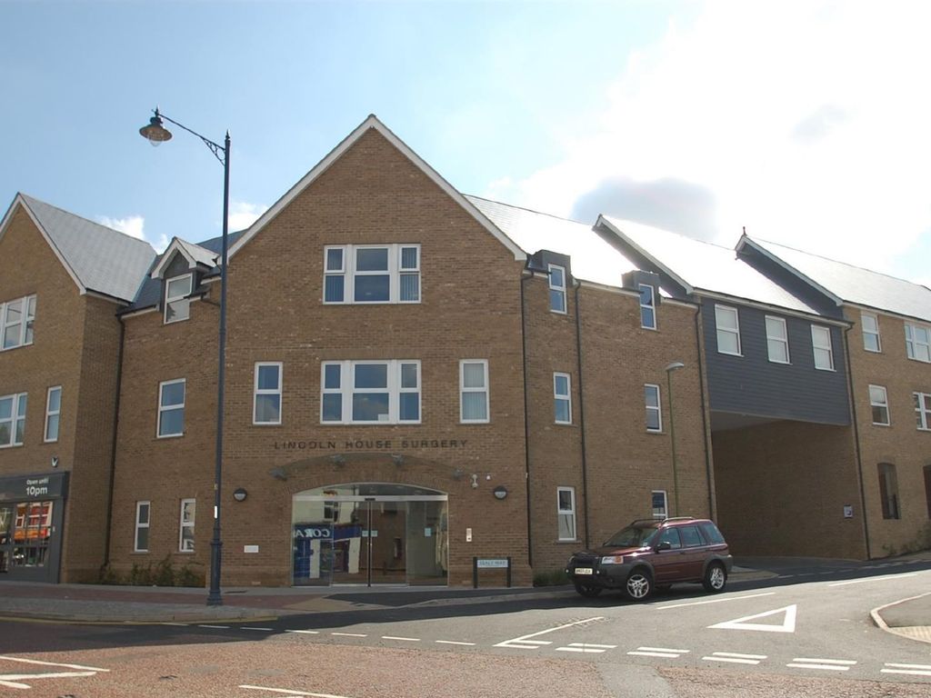 2 bed flat to rent in Sealy Way, Hemel Hempstead HP3 - Zoopla
