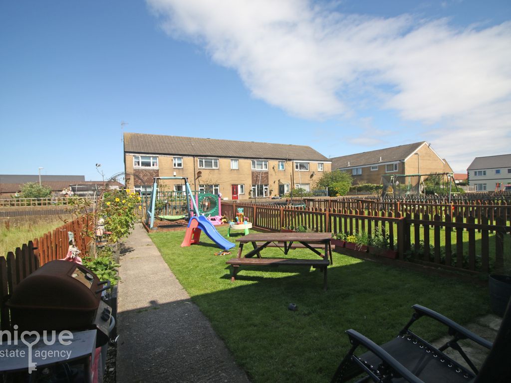 4 bed terraced house for sale in Allen Close, Fleetwood FY7, £130,000 ...