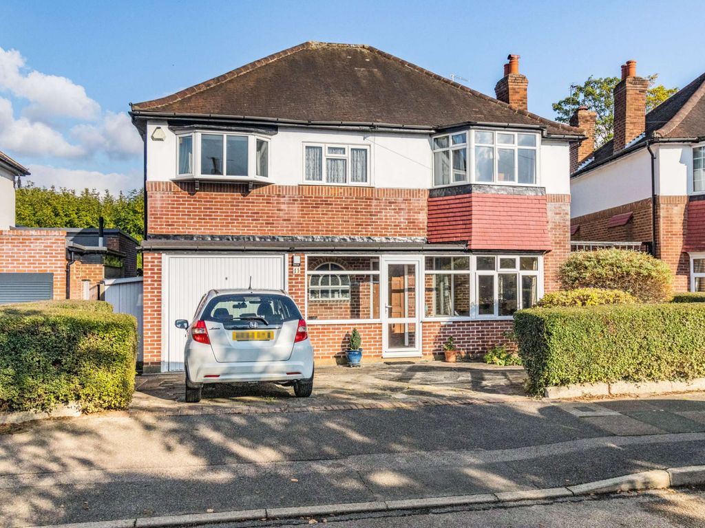 4 bed detached house for sale in Malpas Drive, Pinner HA5 - Zoopla