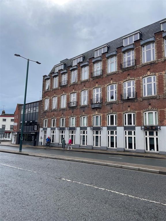 2 bed flat to rent in College Street, Worcester WR1 - Zoopla