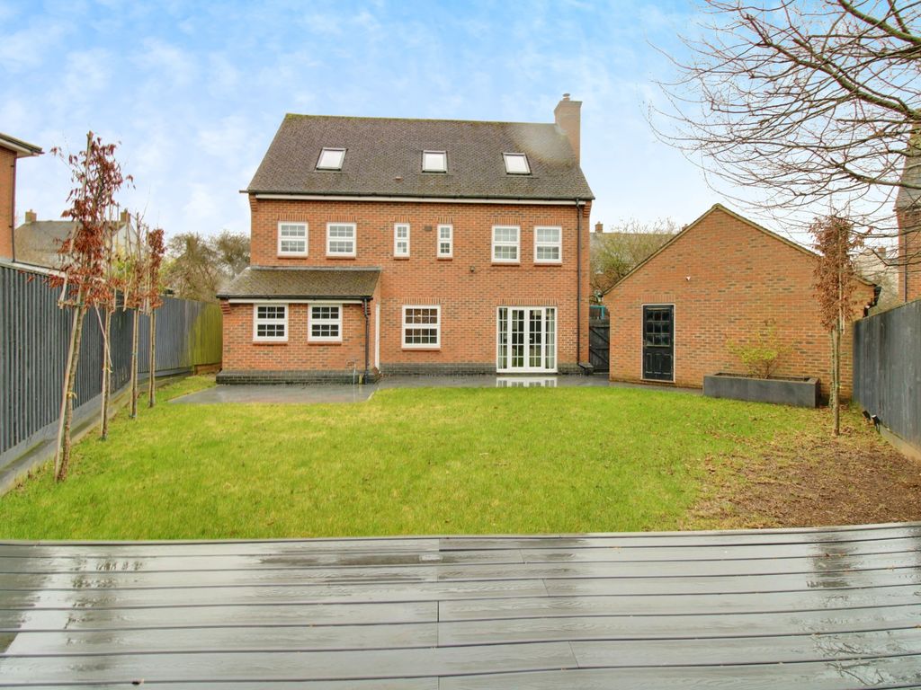 5 Bed Detached House For Sale In Tortworth Road Blunsdon St Andrew