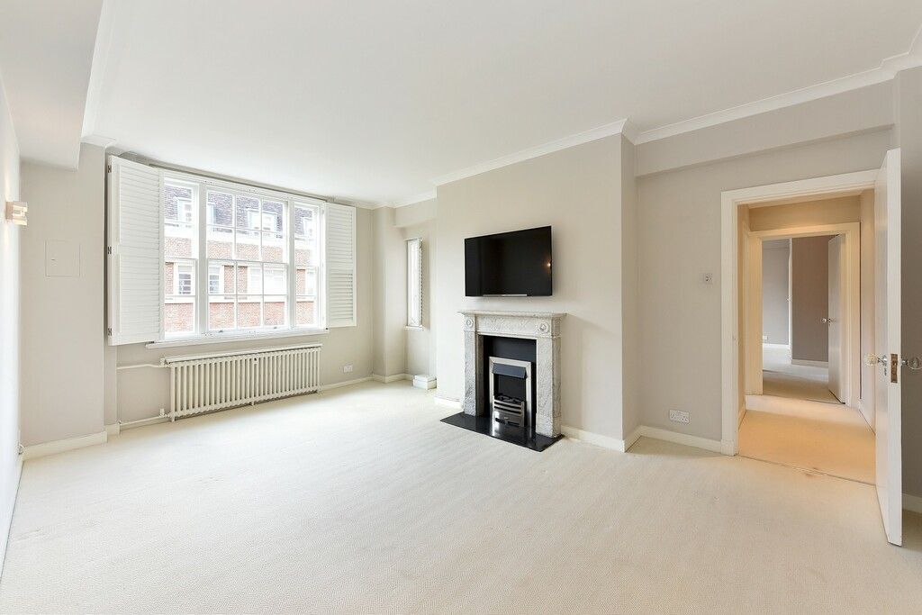 2 bed flat to rent in Whiteheads Grove, Chelsea SW3, £4,000 pcm - Zoopla