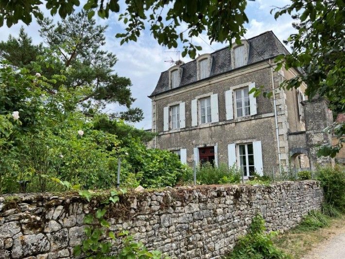 4 bed detached house for sale in Ruffec, Poitou-Charentes, 16700 ...