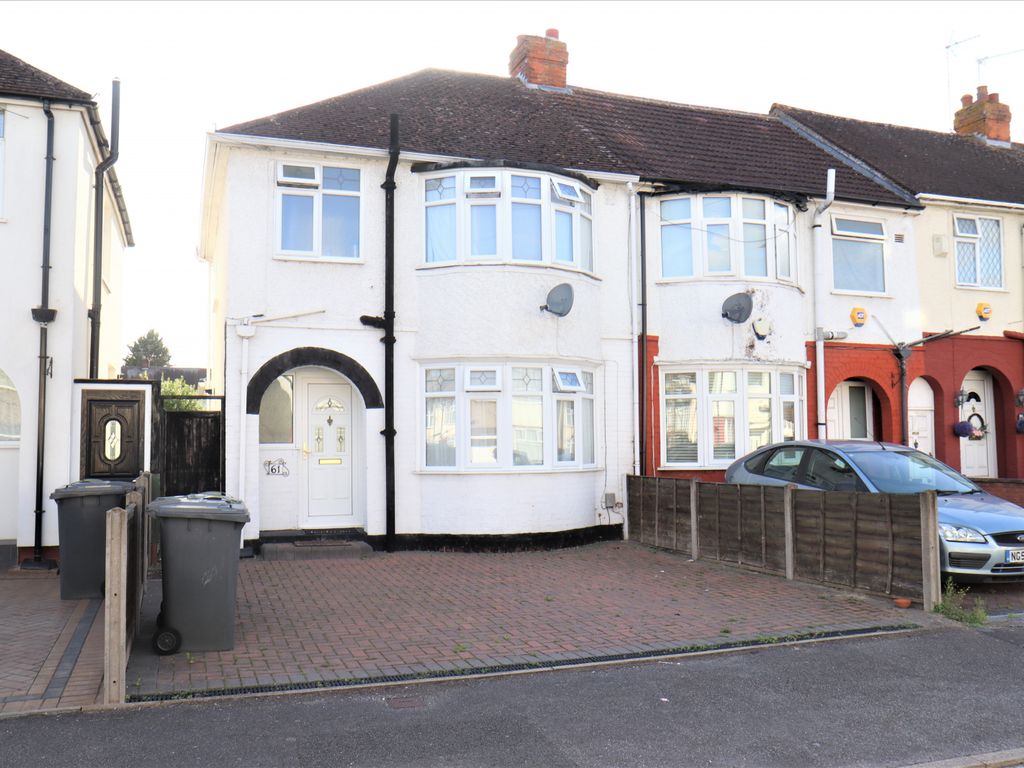 3 Bed Semi Detached House To Rent In Shelley Road Luton Lu4 £1 400