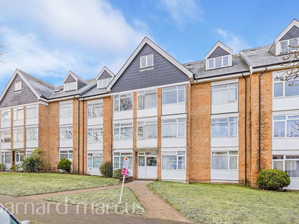 1 bed flat for sale in Lavender Avenue, Worcester Park KT4 - Zoopla