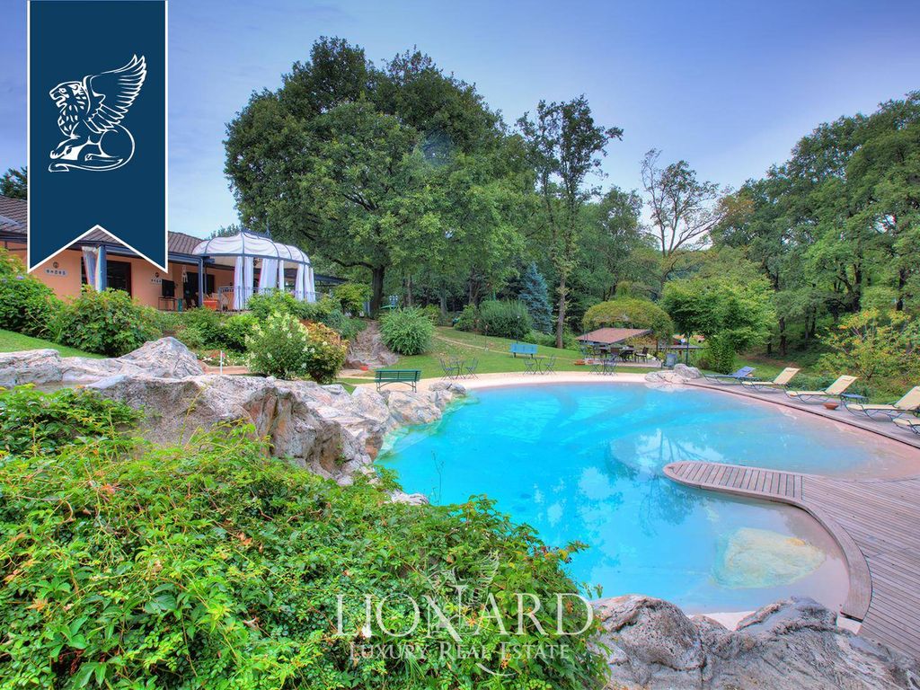 Hotel for sale in Arcore, Monza E Brianza, Lombardia, £4,591,182 - Zoopla