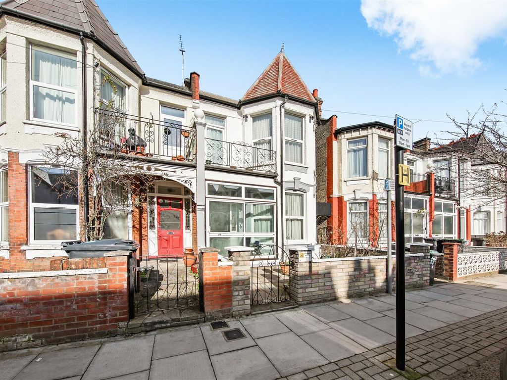 4 bed property for sale in Woodside Road, London N22 - Zoopla
