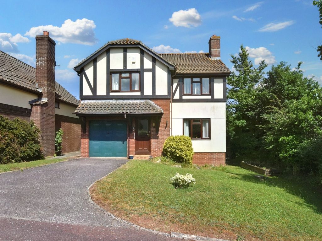 4 bed detached house for sale in Avranches Avenue, Crediton, Devon EX17 ...