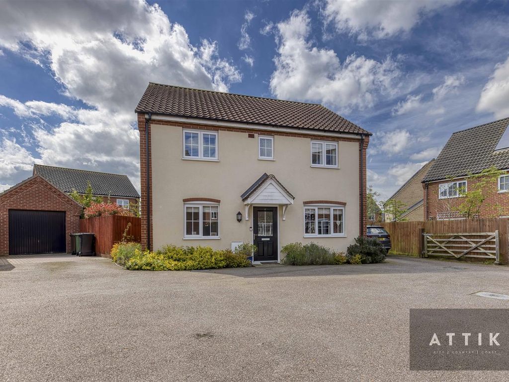 4 bed detached house for sale in Harvey Close, Wymondham NR18, £425,000 ...