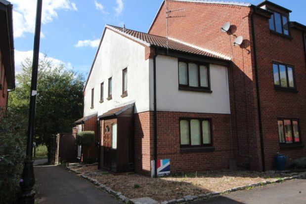 1 bed flat to rent in William Tarver Close, Warwick CV34, £795 pcm - Zoopla