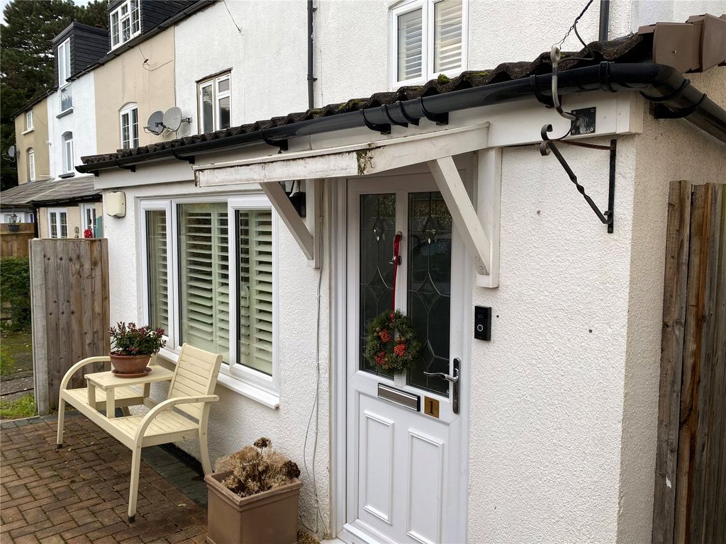 2 Bed End Terrace House For Sale In Chapel Row High Street Stonehouse