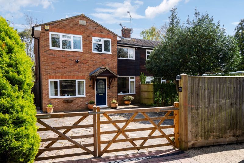 4 bed semi-detached house for sale in Blacksmith Lane, Prestwood, Great ...