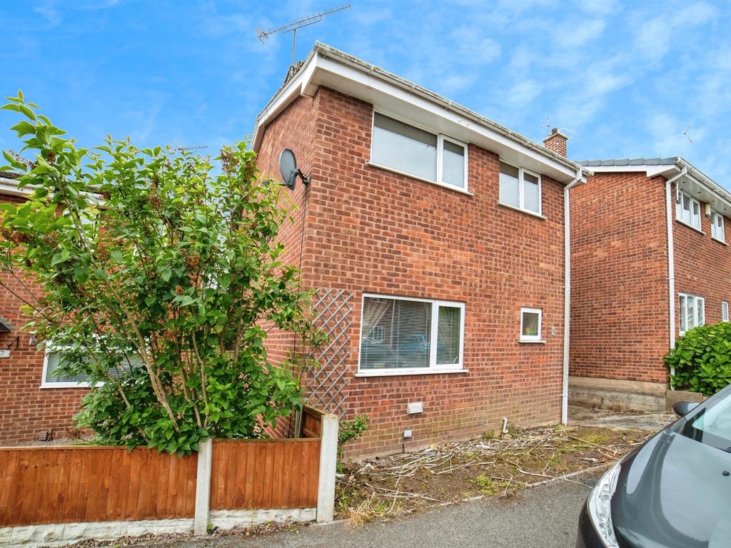 3 Bed Link Detached House For Sale In Quines Hill Road Forest Town