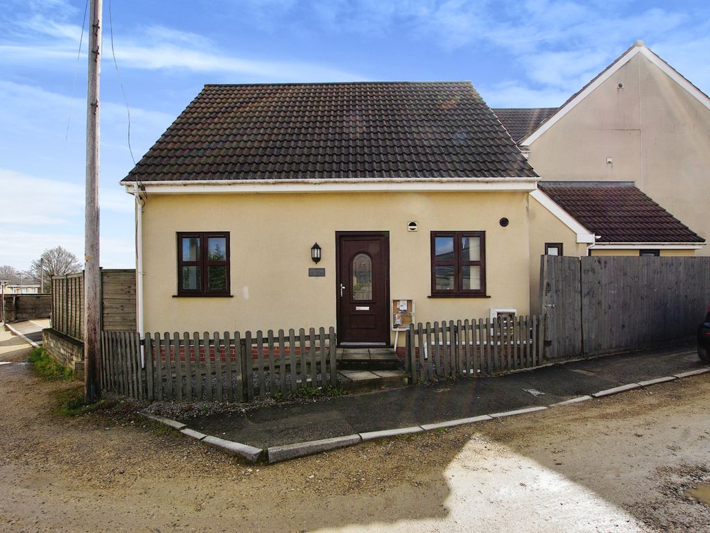 3 bed detached house for sale in Mount Hill Road, Hanham, Bristol BS15 ...