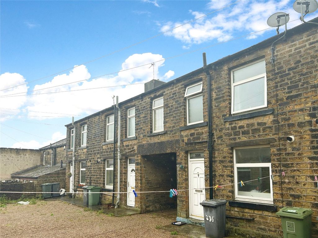 1 Bed Terraced House To Rent In New Hey Road Oakes Huddersfield Hd3