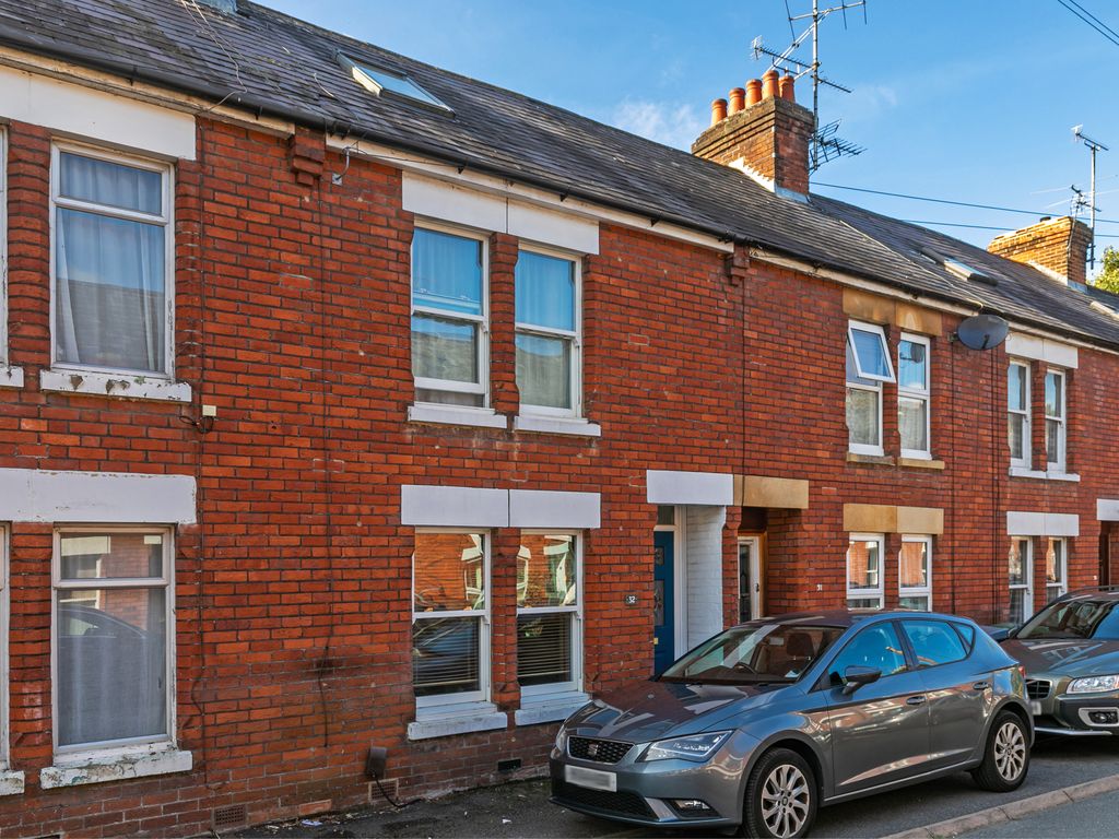 2 bed terraced house to rent in St Johns Road, Winchester SO23, £1,475 pcm - Zoopla