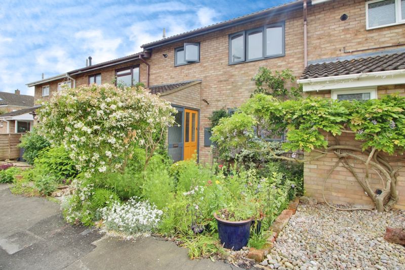 3 bed terraced house for sale in Elizabeth Way, Gamlingay, Sandy SG19 ...