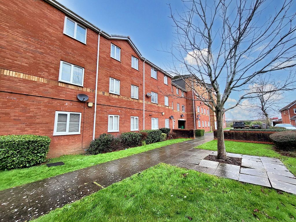 1 bed flat for sale in Glan Rhymni, Splott CF24, £125,000 - Zoopla