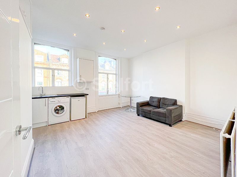 1 bed flat to rent in Holloway Road, London N19, £1,600 pcm - Zoopla