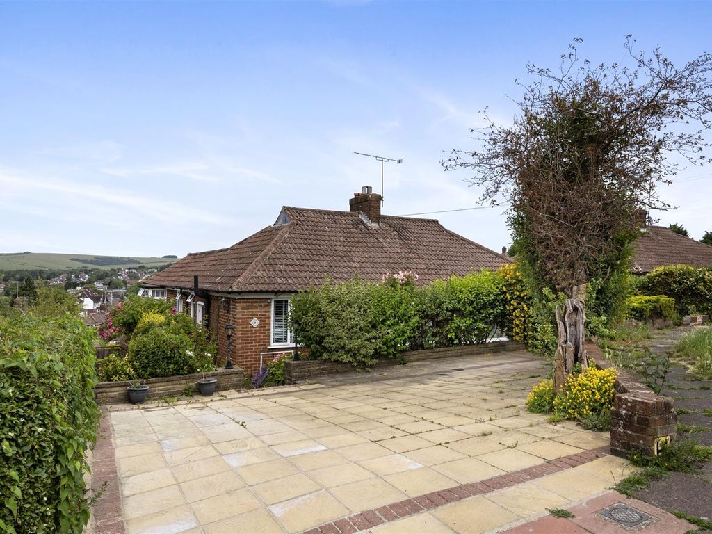 3 Bed Semi Detached Bungalow For Sale In Greenfield Crescent Patcham