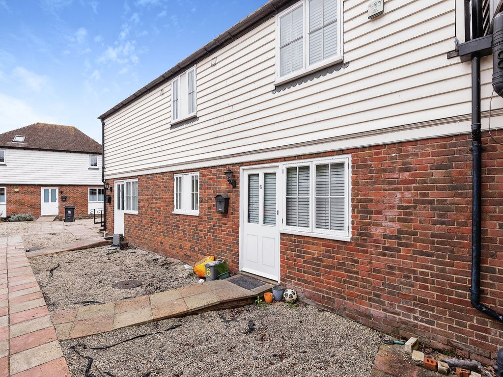 1 Bed Terraced House For Sale In Broad Street Canterbury Kent Ct1