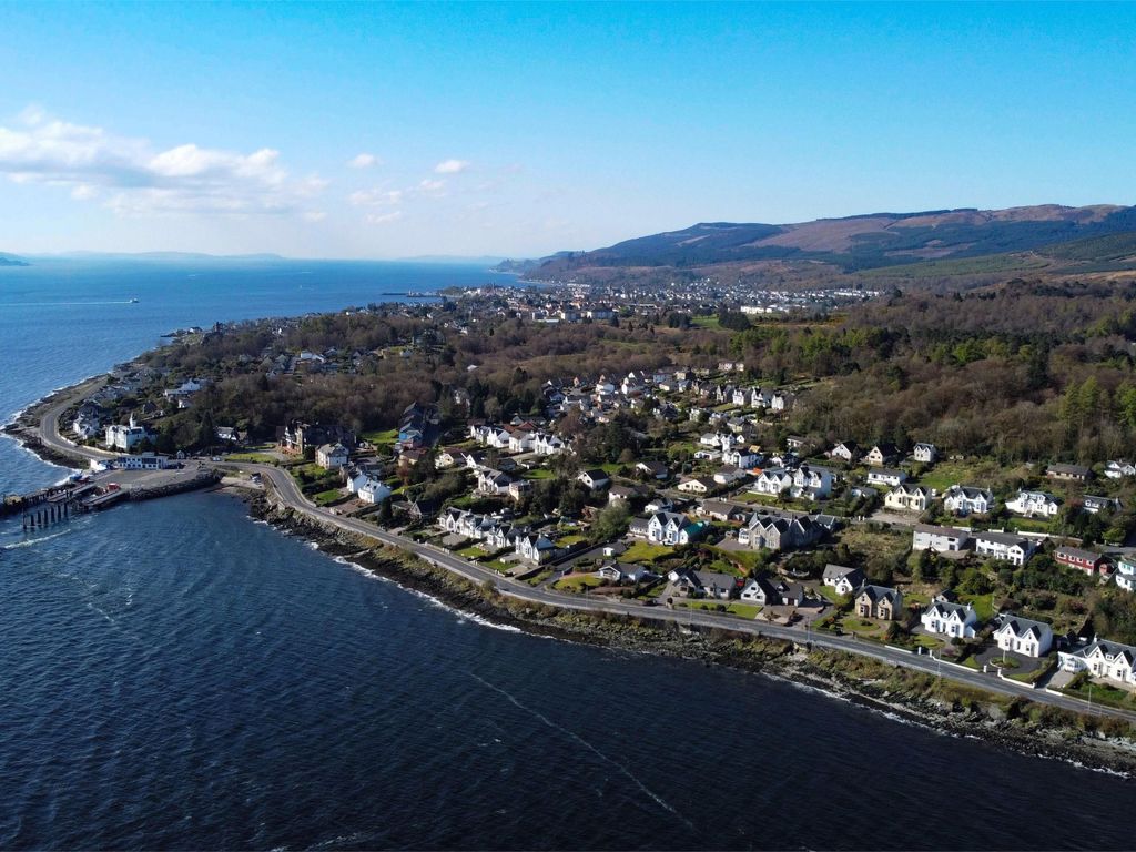 3 bed flat for sale in 29 Eccles Road, Hunters Quay, Dunoon PA23, £ ...