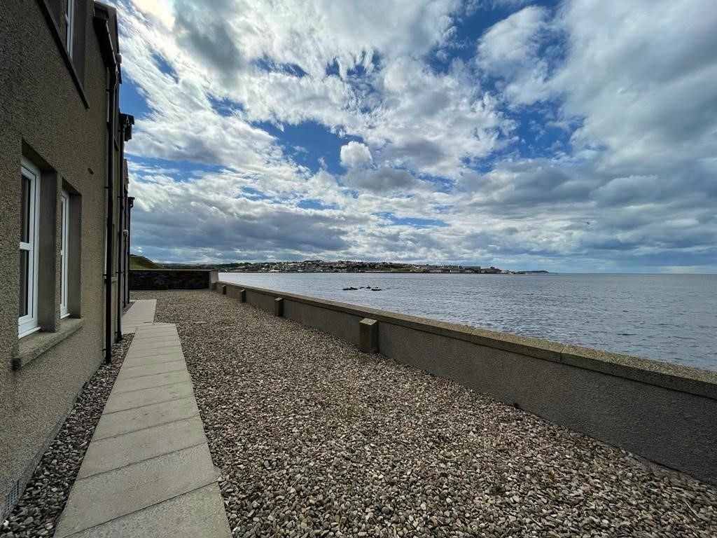 2 bed flat for sale in Union Road, Macduff AB44, £140,000 - Zoopla