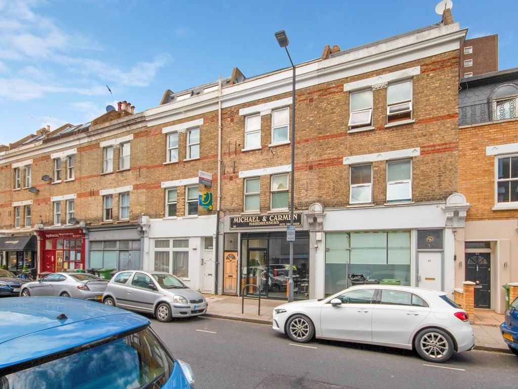 1 bed flat to rent in Greyhound Road, Hammersmith, London W6, £1,400 ...