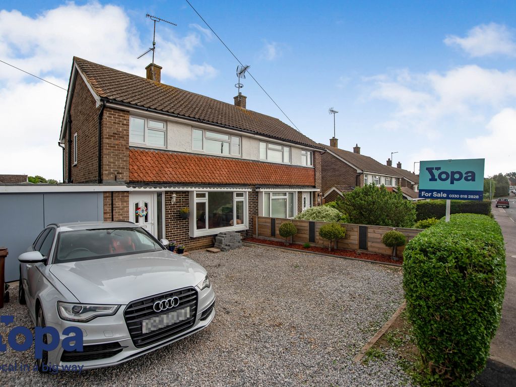3 Bed Semi Detached House For Sale In Cherry Tree Road Rainham