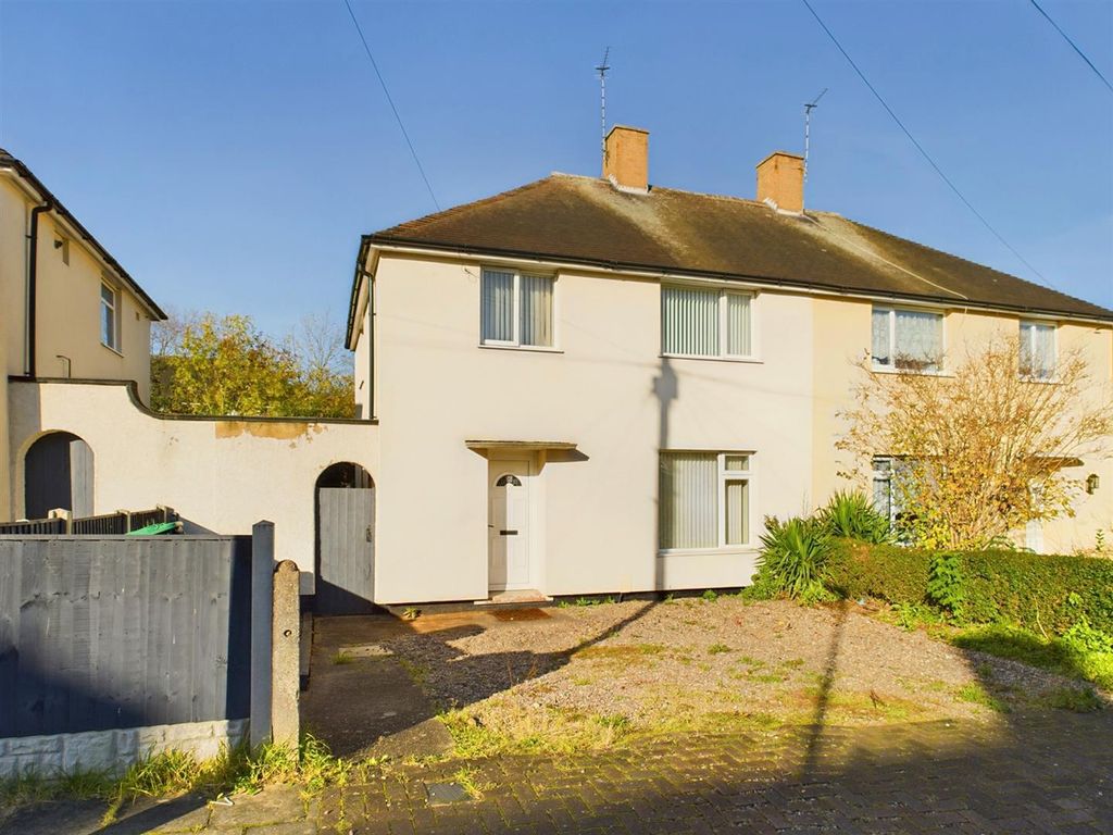 3 Bed Semi Detached House For Sale In The Drift Clifton Nottingham