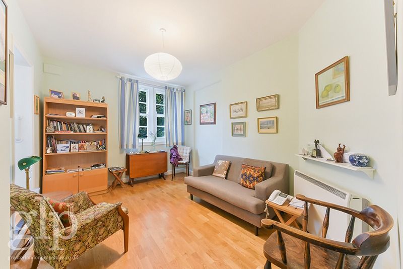 1 bed flat for sale in Rashleigh House, Thanet Street, London, Greater ...