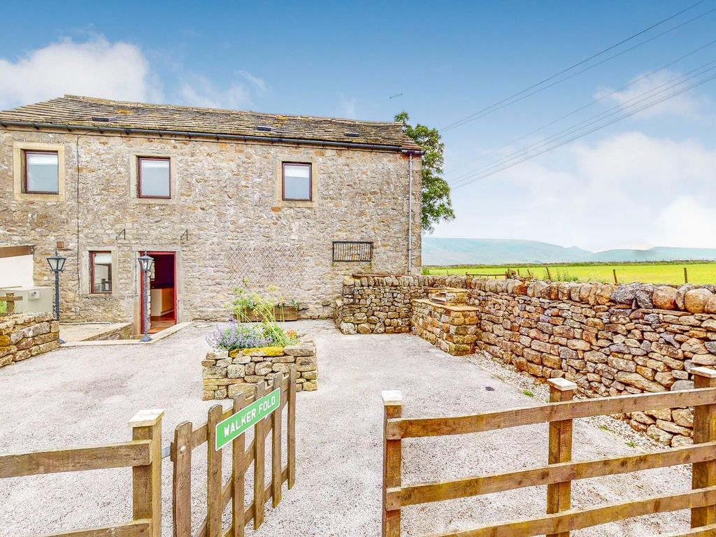 3 bed barn conversion to rent in Walker Fold, Raikes Farm, Near ...