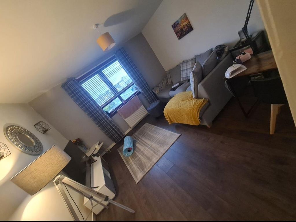 1 bed flat to rent in Elm Brae, Arbroath DD11, £50 pcm - Zoopla