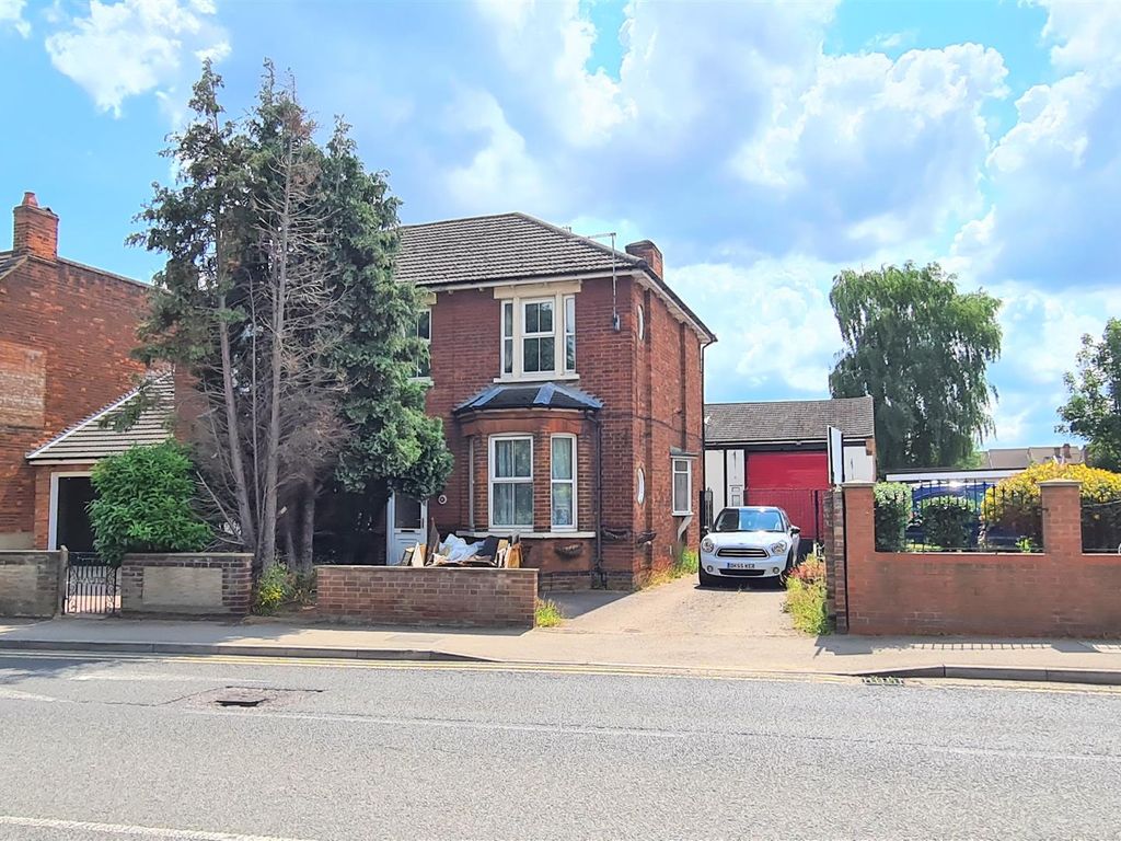 4 Bed Semi Detached House For Sale In Bedford Road Kempston Bedford