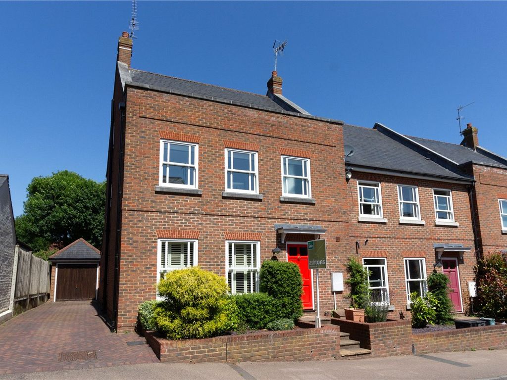 4 Bed Semi Detached House For Sale In Cravells Road Harpenden