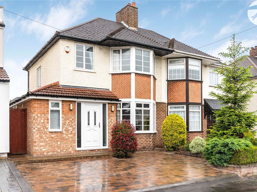 3 Bed Semi Detached House For Sale In Ashen Drive West Dartford Kent