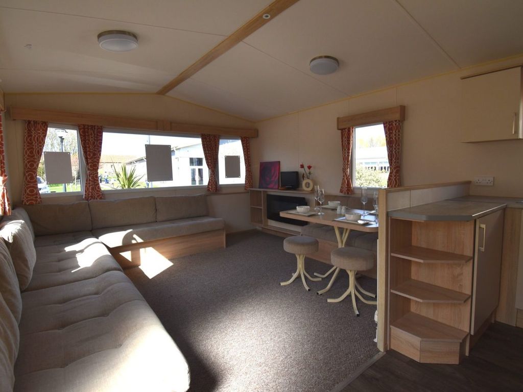 2 bed property for sale in Southfield Lane, Tunstall, Hull HU12, £ ...